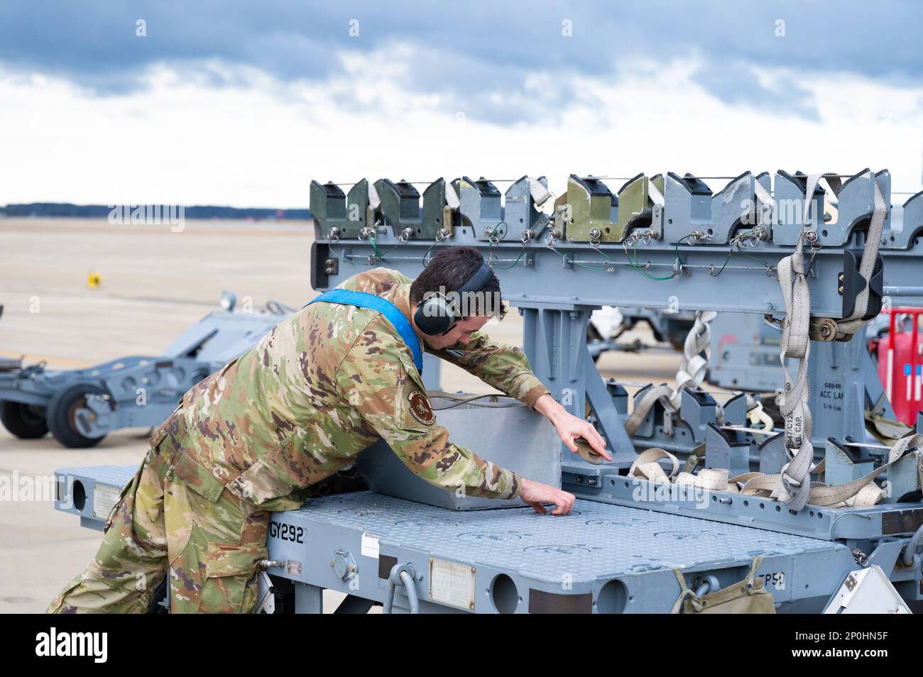 Missile rack hi-res stock photography and images - Alamy