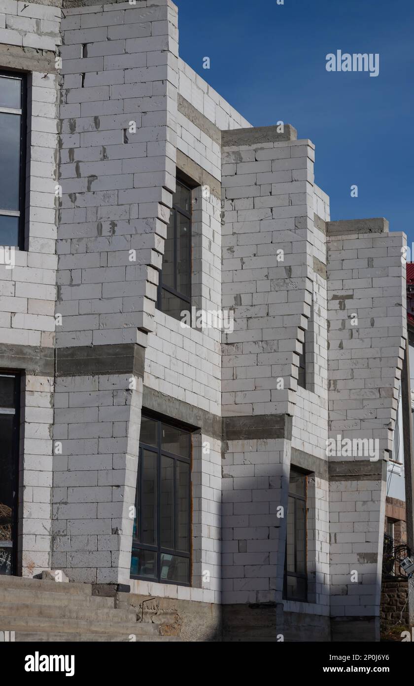 Brick wall in construction progress hi-res stock photography and images ...