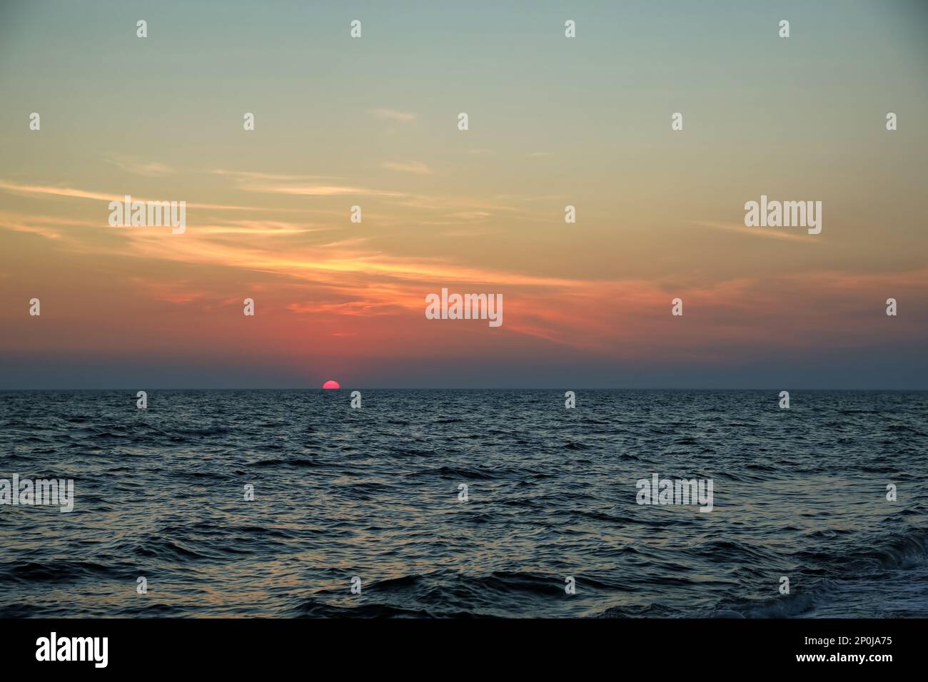 Beautiful sky with sun hi-res stock photography and images - Alamy