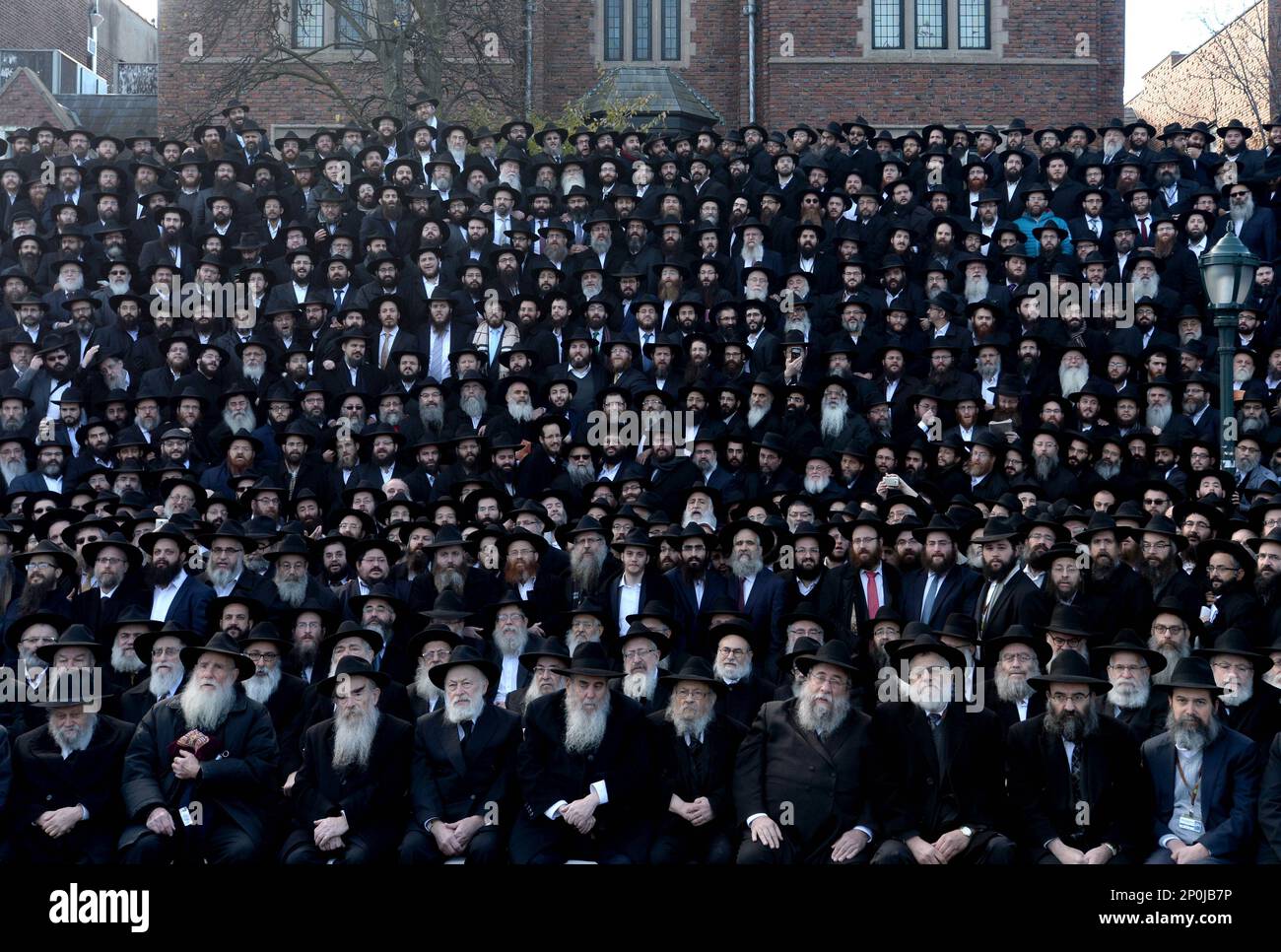 Photo by: Dennis Van Tine/STAR MAX/IPx11/27/16Thousands of bearded ...