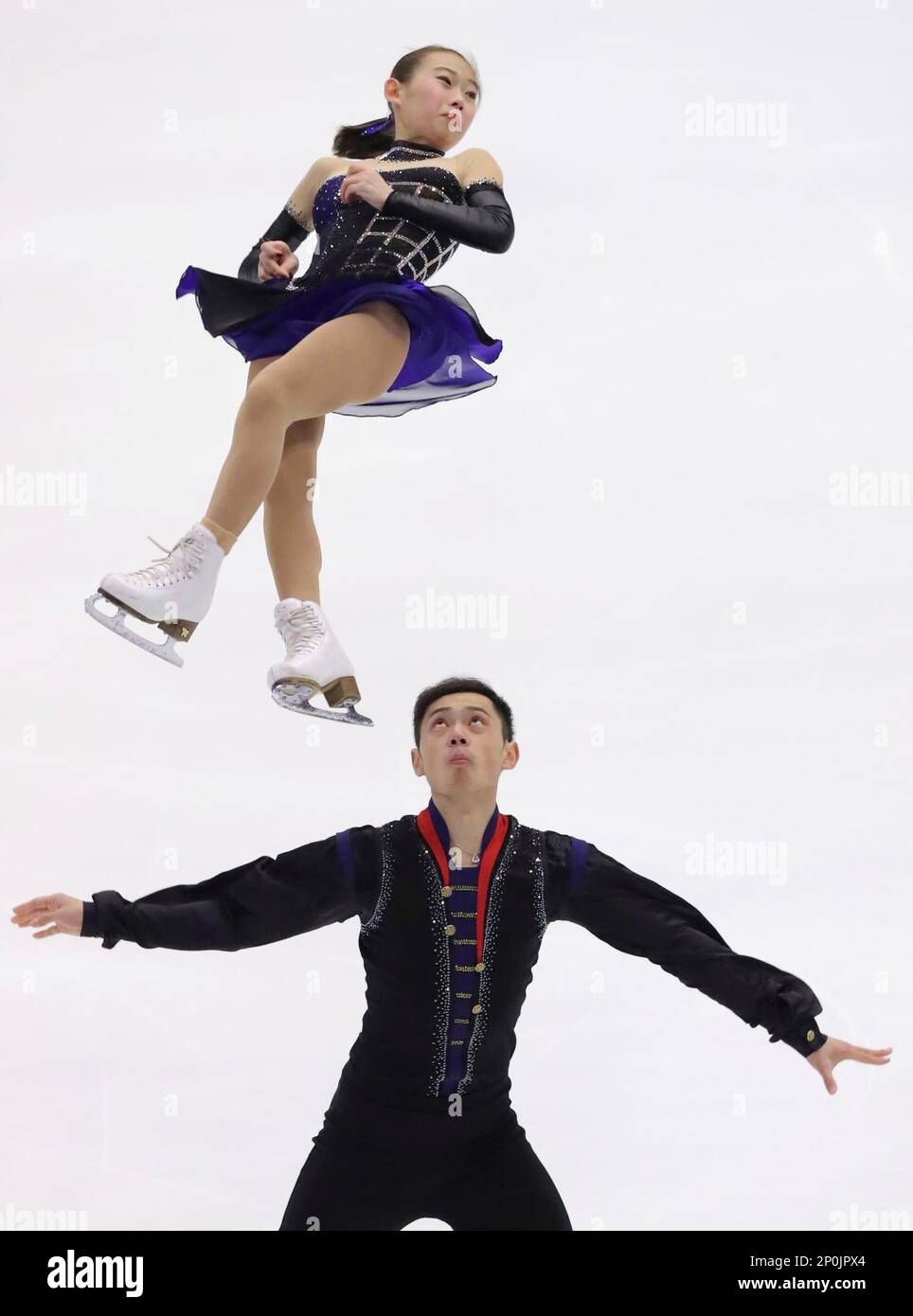 Chinese pair Cheng Peng and Yang Jin compete their solid performance ...