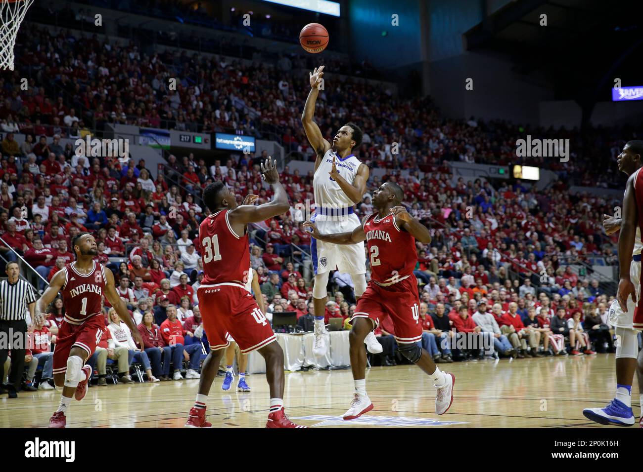 IPFW guard Mo Evans (0) in action as IPFW played Indiana in an NCCA ...