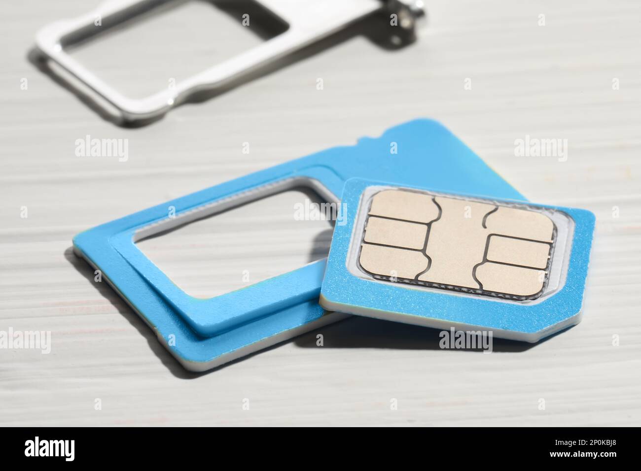 Standard size sim card hi-res stock photography and images - Alamy
