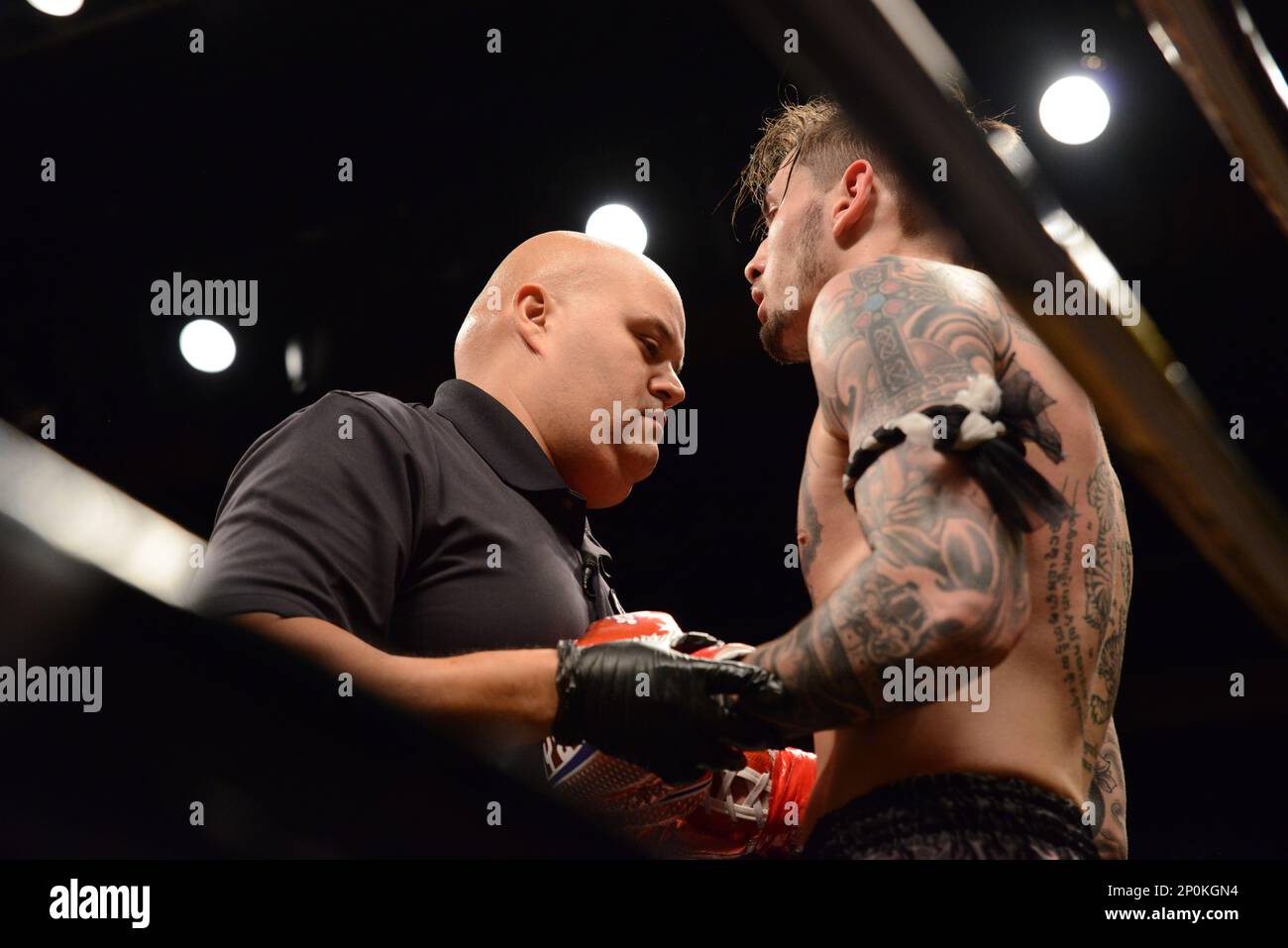 MASHANTUCKET, CT - NOVEMBER 18: Regian “The Immortal” Eersel (black ...