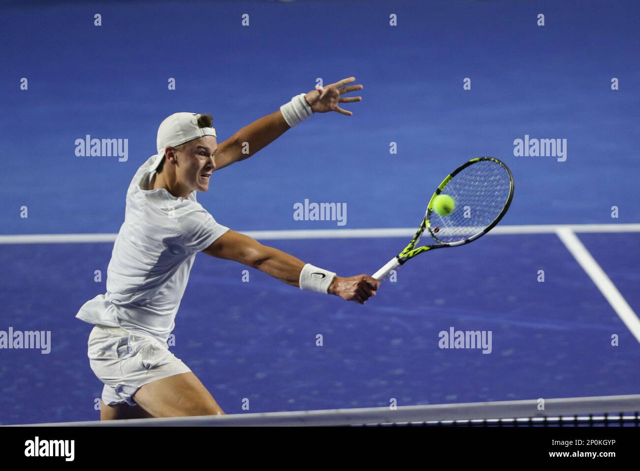 Acapulco, Mexico. 2nd Mar, 2023. Holger Rune of Denmark hits a return ...