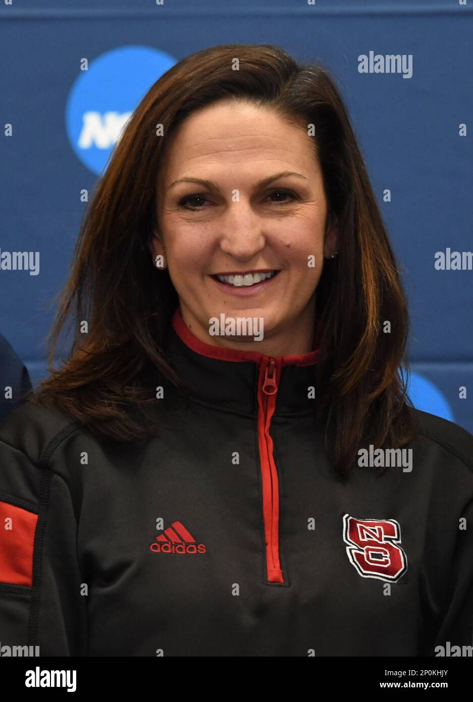 North Carolina State Wolfpack coach Laurie Henes during a press ...
