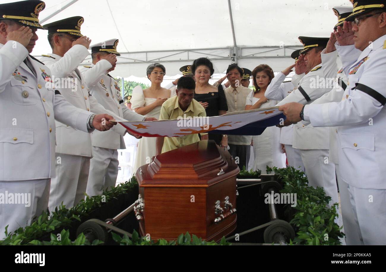 In this photo provided by the Office of the Army Chief Public Affairs ...