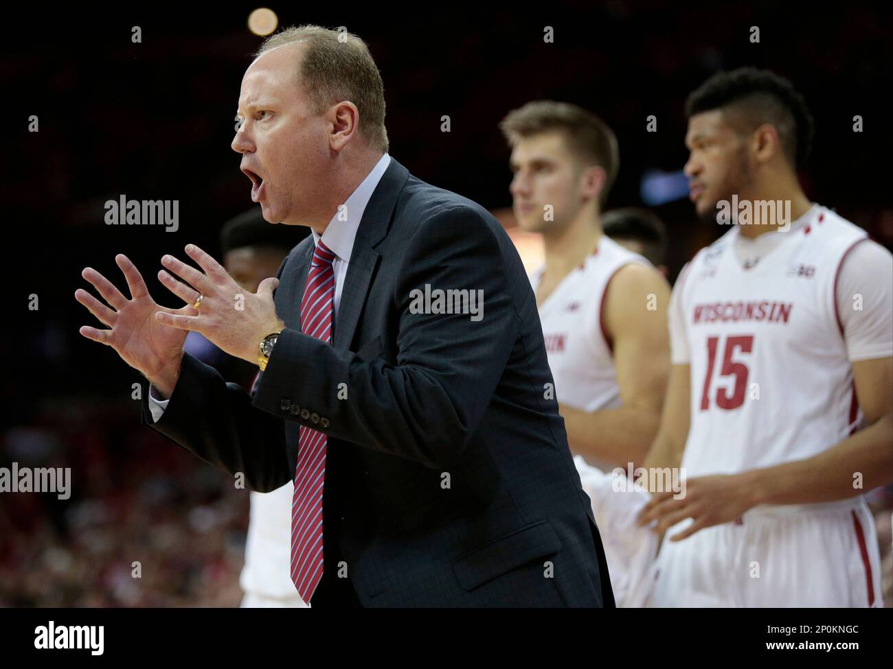 Wisconsin coach Greg Gard talks his players during the second half ...