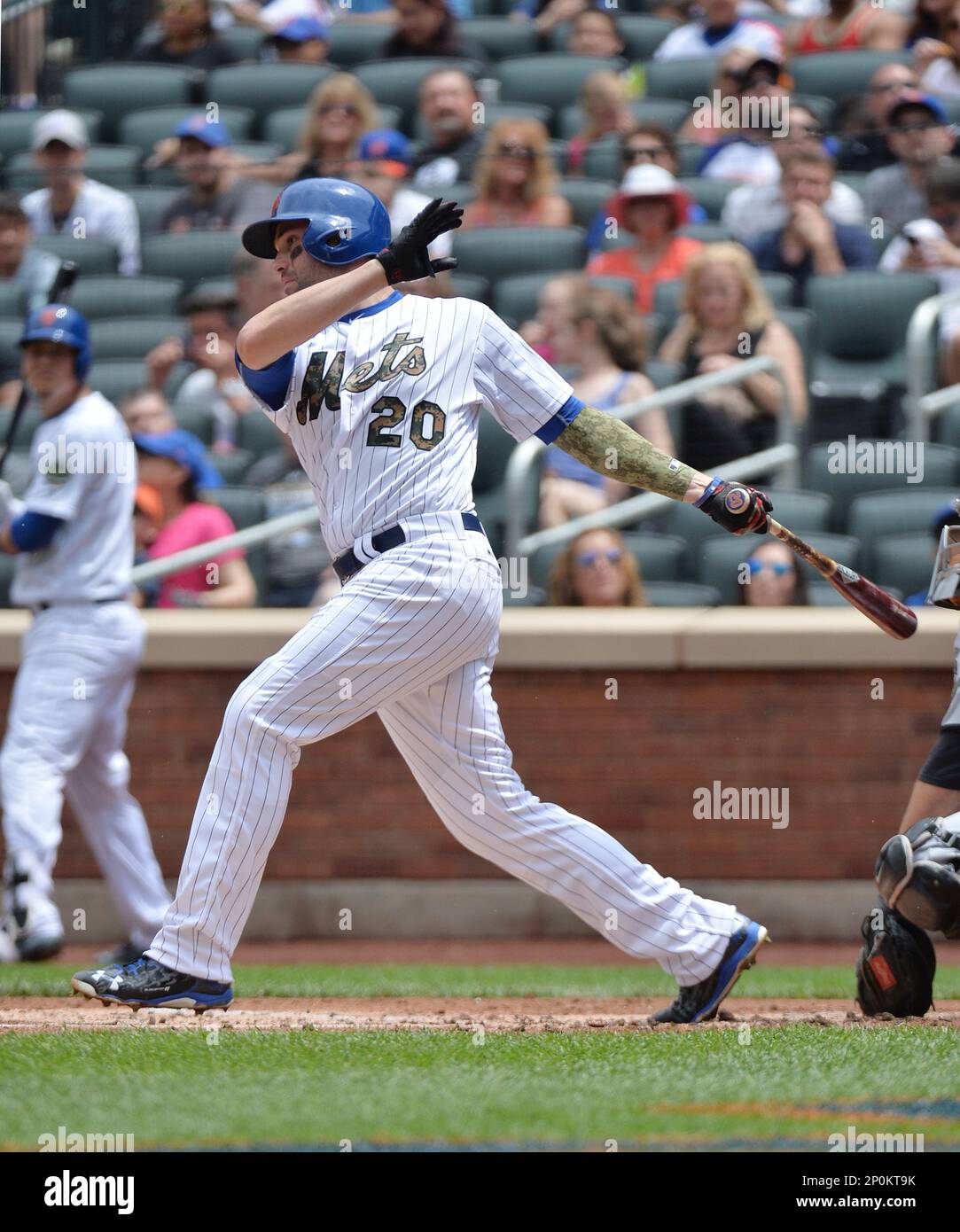 New York Mets infielder Neil Walker (20) during game against the ...