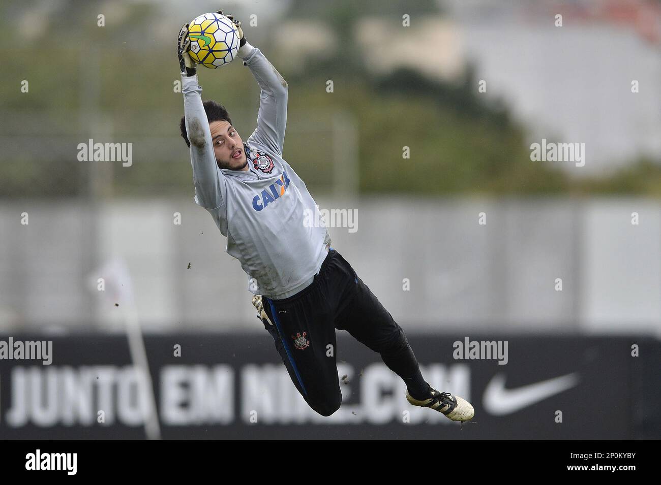 SAO PAULO - SP - 15/11/2016 - TREINO DO CORINTHIANS - Matheus Vidotto ...