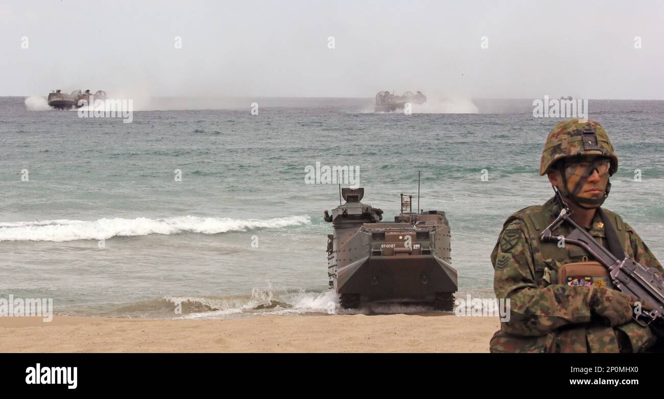 The Amphibious Assault Vehicle,AAV7, and the Landing Craft Air Cushion ...