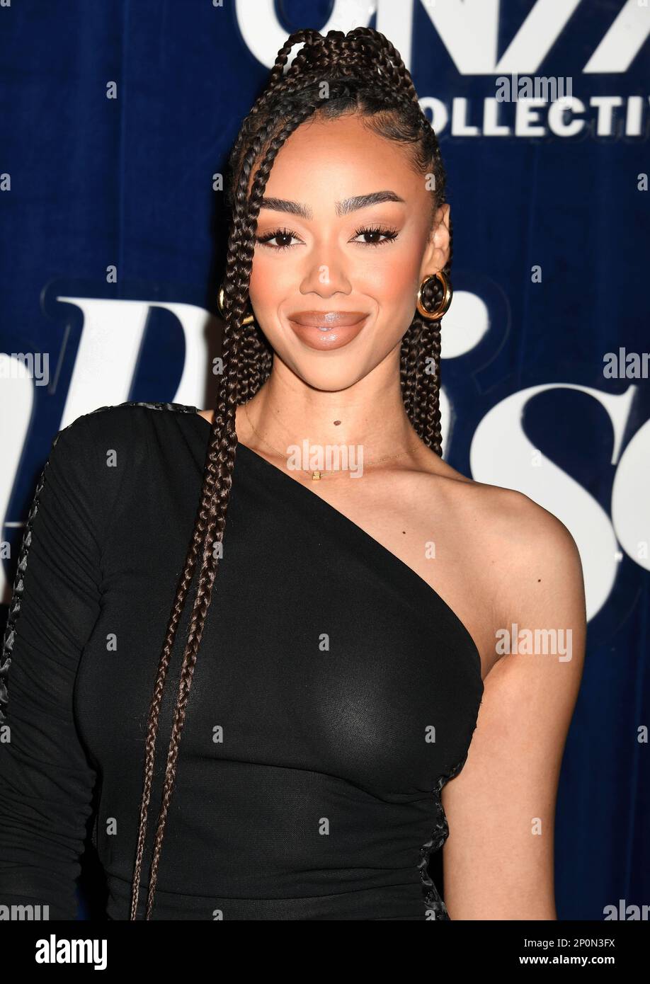 HOLLYWOOD, CALIFORNIA - MARCH 02: Bella Harris attends the Los Angeles ...