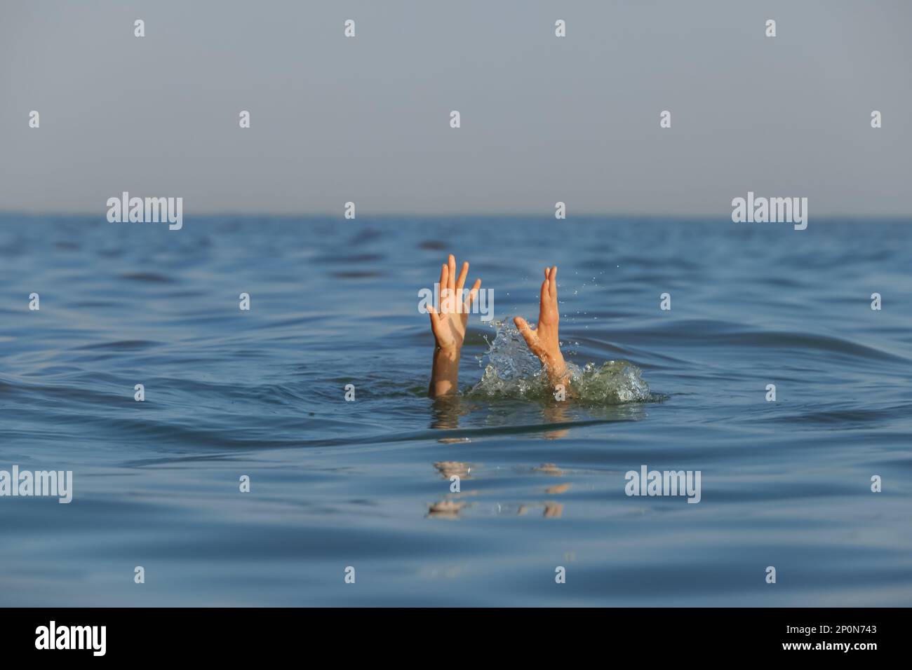 Drowning reaching help hi-res stock photography and images - Alamy