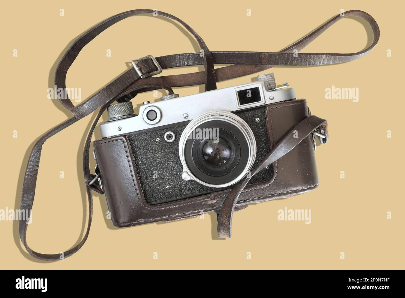 Vintage rangefinder camera on hi-res stock photography and images - Alamy