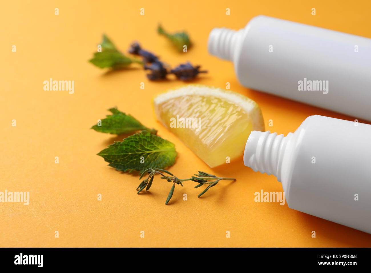 Toothpaste tubes hi-res stock photography and images - Alamy