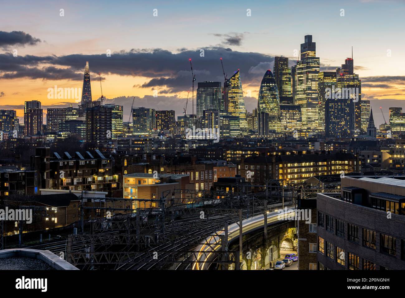 London skyline views hi-res stock photography and images - Alamy