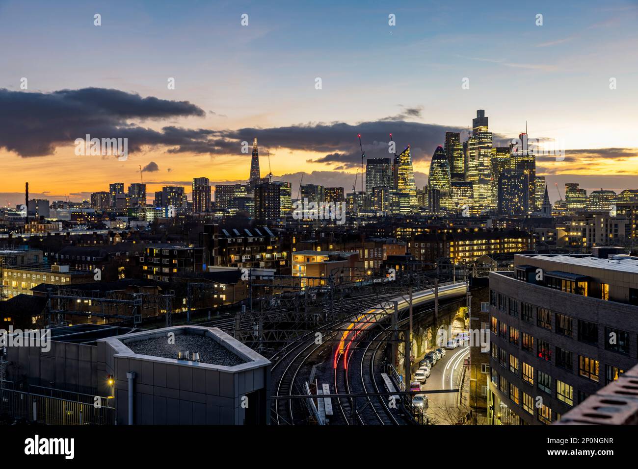 London skyline views hi-res stock photography and images - Alamy
