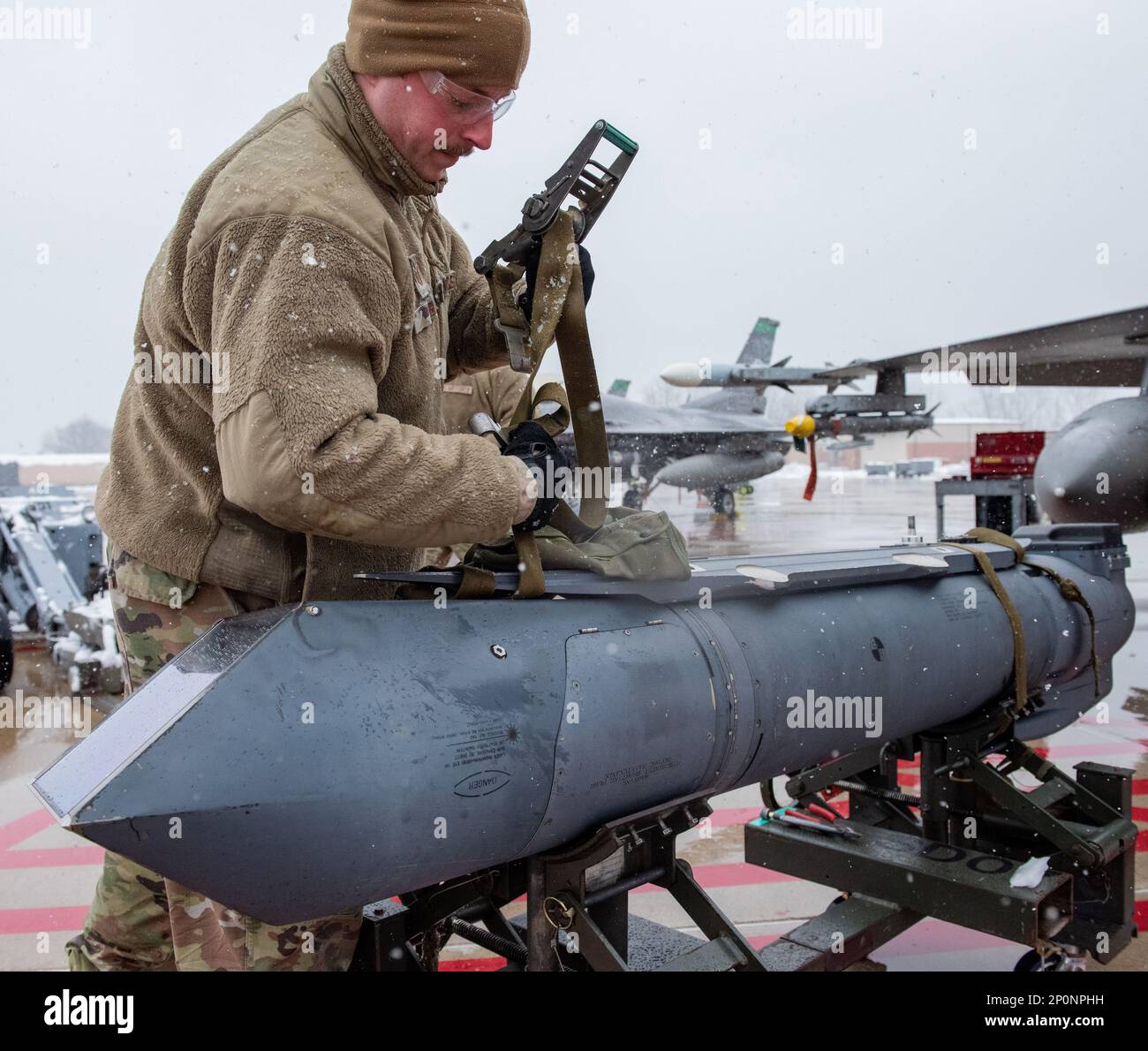 U.S. Air Force Tech. Sgt. Ryan Keel, an avionics specialist assigned to ...