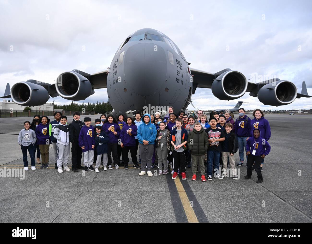 Students and teachers from Stafford Elementary School, Tacoma, pose for ...