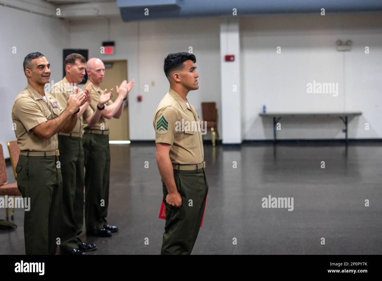 Dillingham airfield hawaii hi-res stock photography and images - Alamy