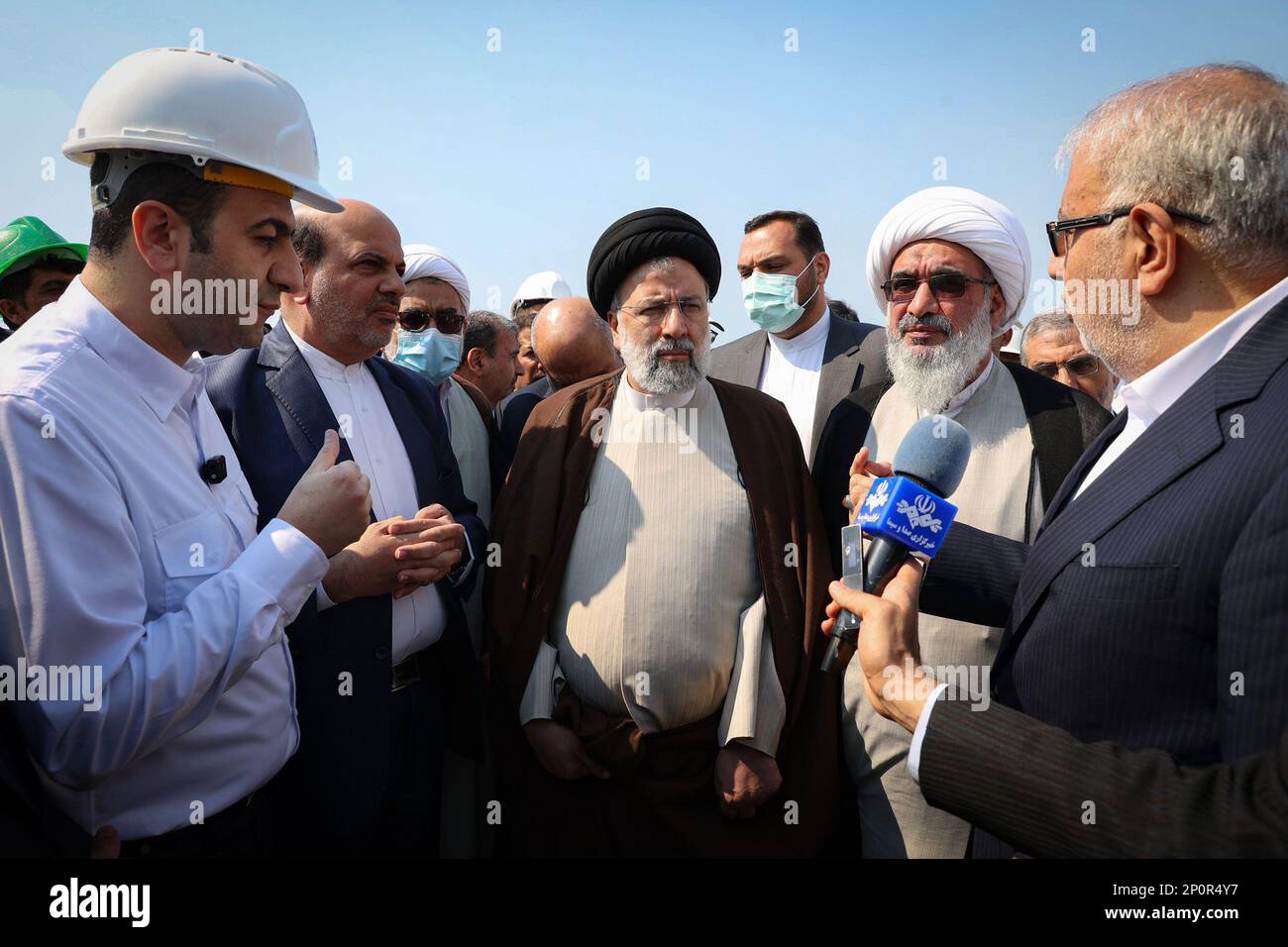 Lng iran hi-res stock photography and images - Alamy