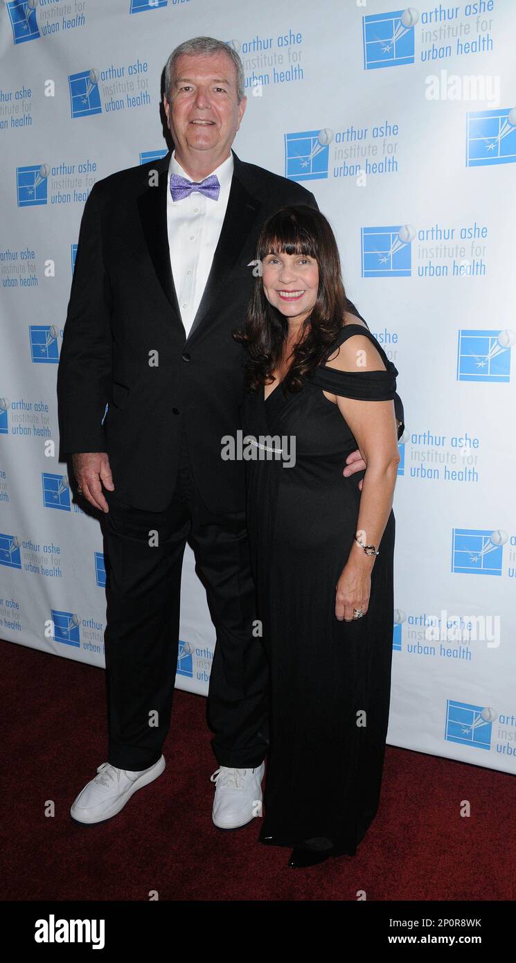 Photo by: Demis Maryannakis/STAR MAX/IPx10/19/16Mark Wagar and Ellen ...