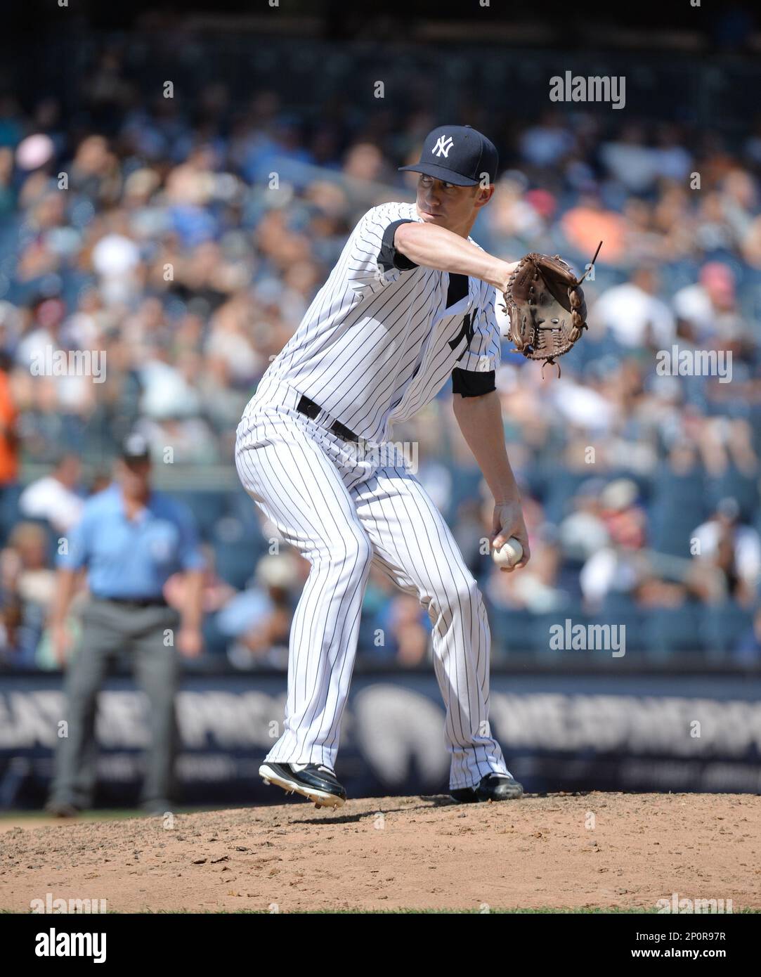 New York Yankees pitcher Tommy Lane (39) during game against the ...