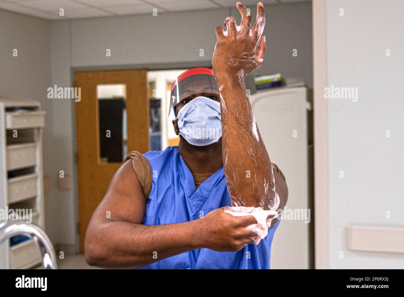 68D operating room specialist students assigned to the U.S. Army ...