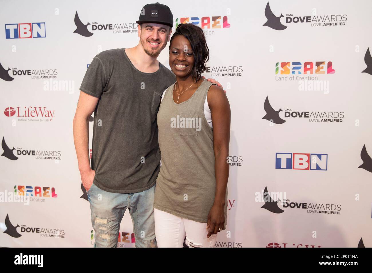 October 11, 2016: Seth and Nirva arrive at the Red Carpet at the 47th ...