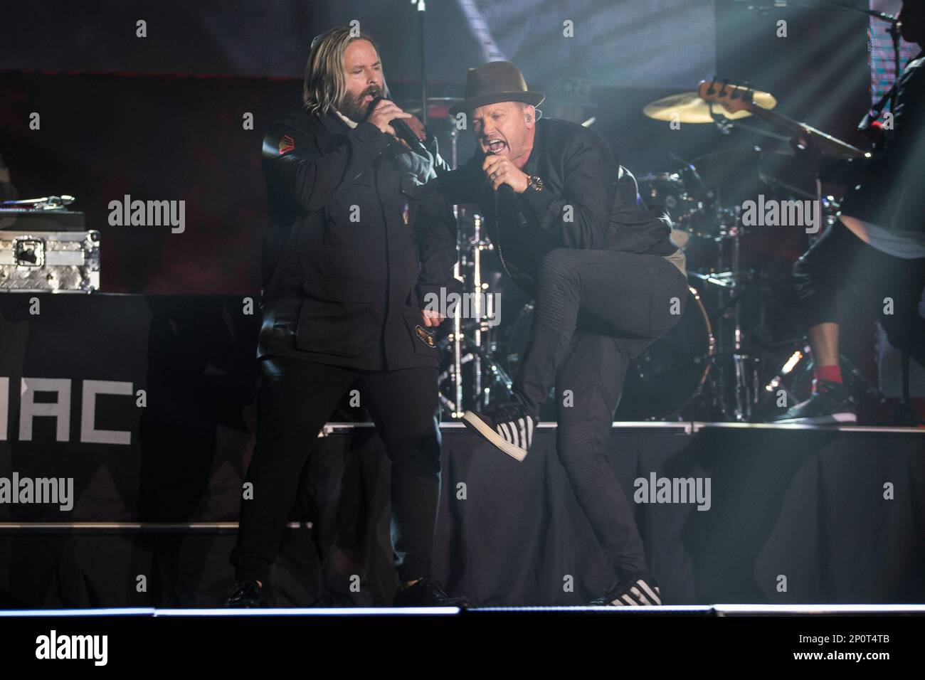 October 11, 2016: TobyMac (R) and Kevin Max (L) of DC Talk perform at ...