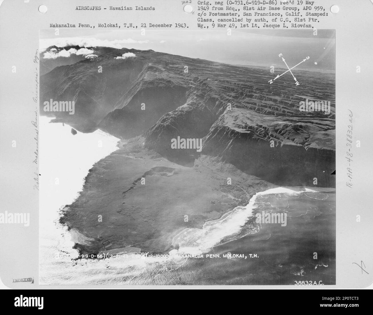 Molokai aerial Black and White Stock Photos & Images - Alamy