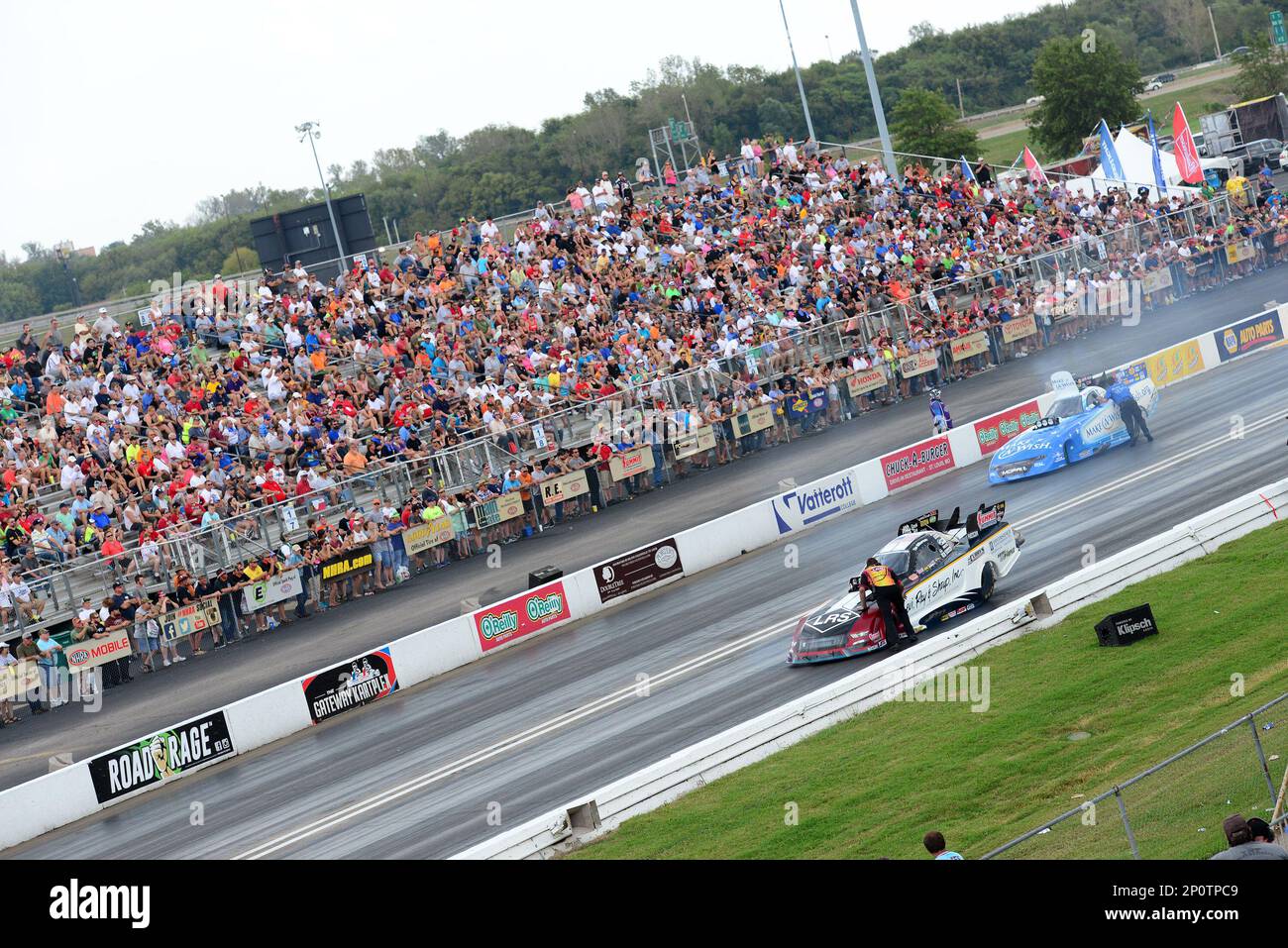 25 September 2016: Tim Wilkerson (10 FC) Ford Shelby Mustang NHRA Funny ...