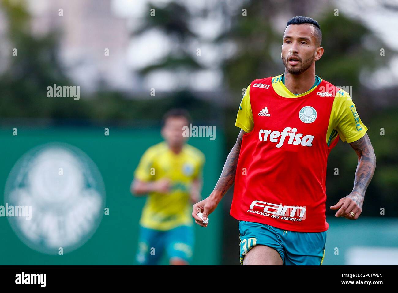 SAO PAULO - SP - 06/10/2016 - TREINO DO PALMEIRAS - Leandro Pereira ...