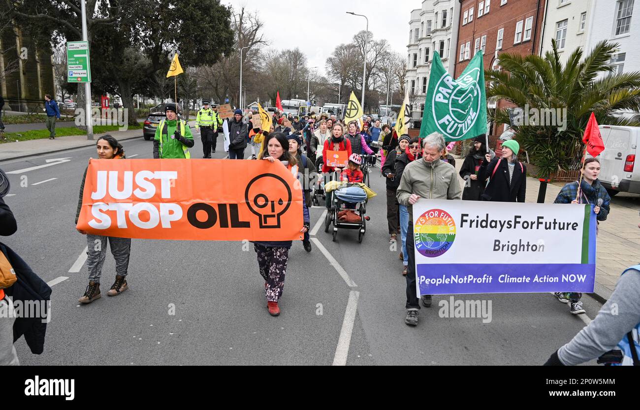 Banner protests hi-res stock photography and images - Alamy