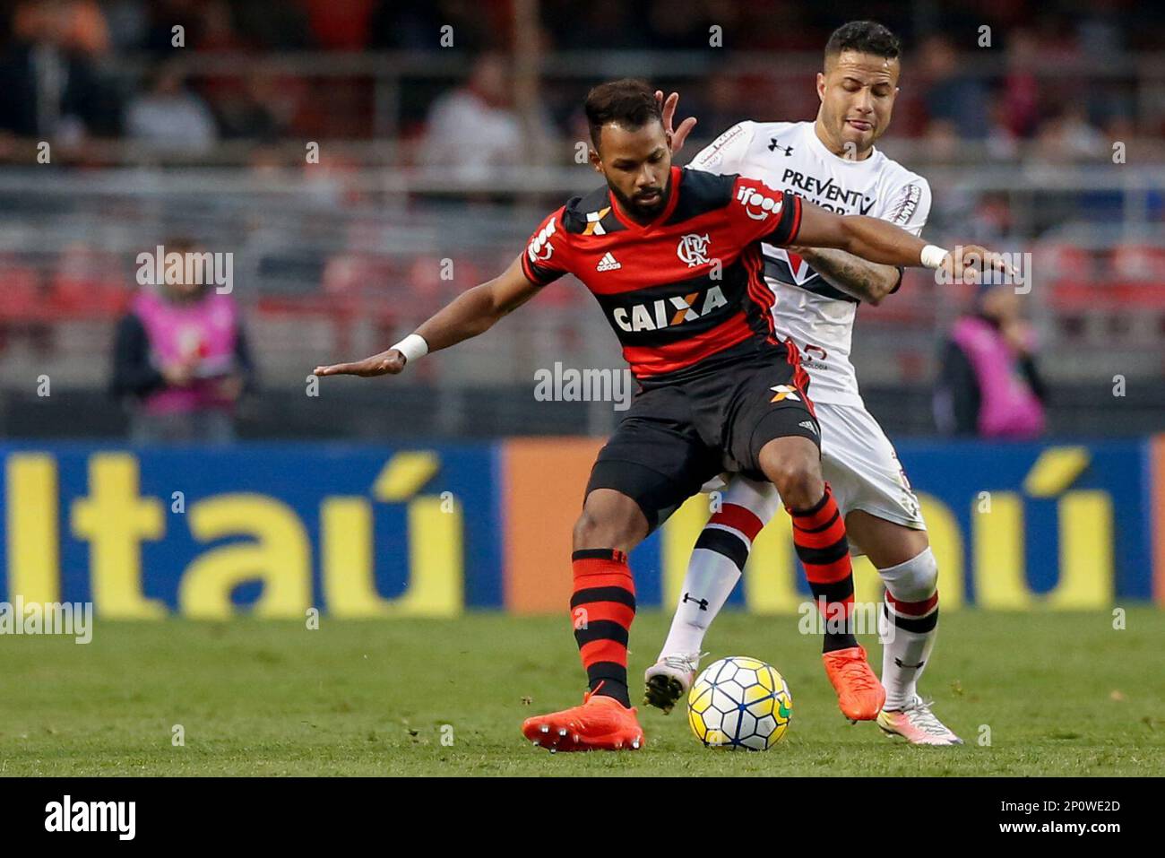 SAO PAULO - SP - 01/10/2016 - BRASILEIRO A 2016/SAO PAULO x FLAMENGO ...