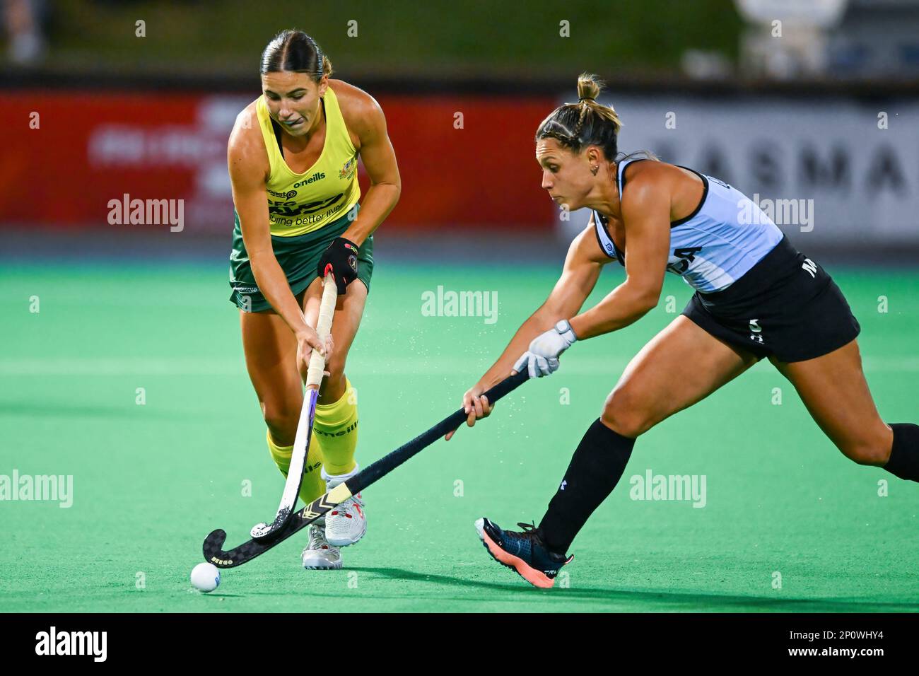 Argentina national womens field hockey team hi-res stock photography ...
