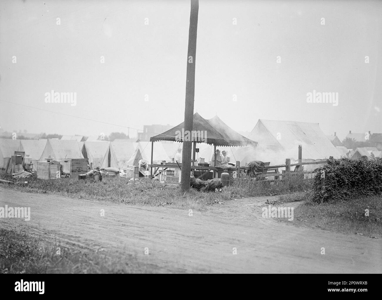 1913 gettysburg reunion Black and White Stock Photos & Images - Alamy