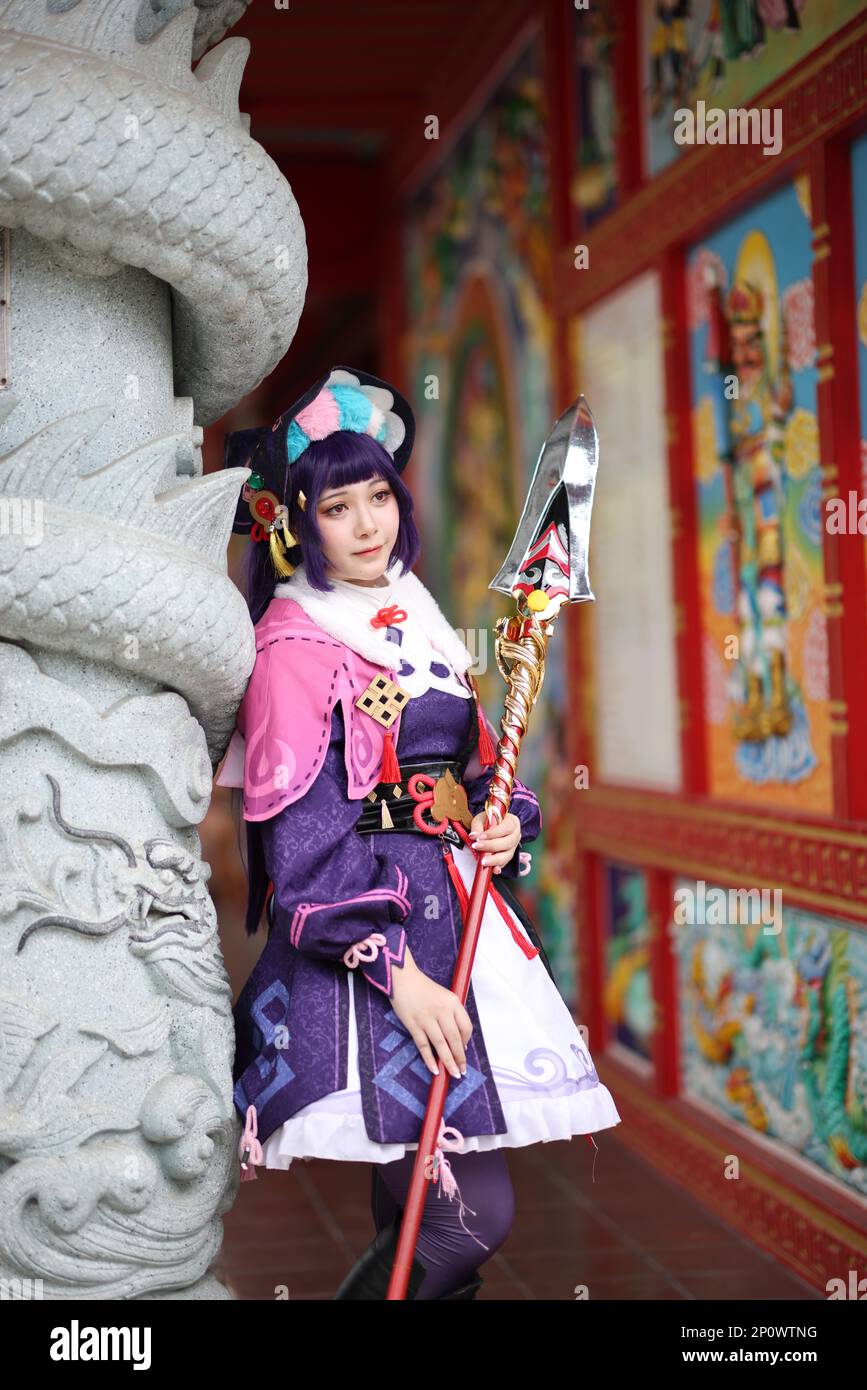 Portrait of a beautiful young woman game Cosplay with Chinese dress ...