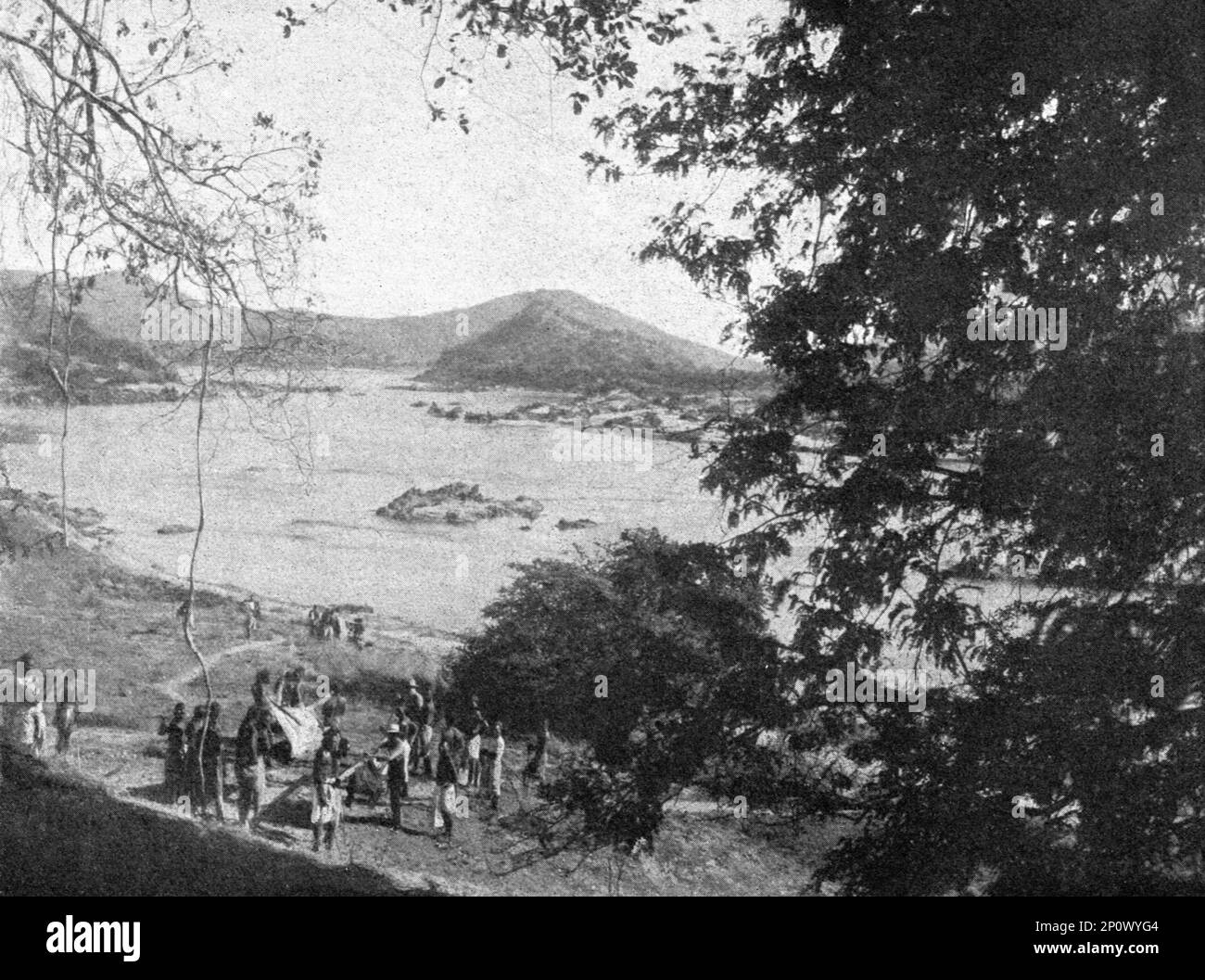 ''Les rapides du Zambeze a Kebrabassa; Afrique Australe', 1914. From ...