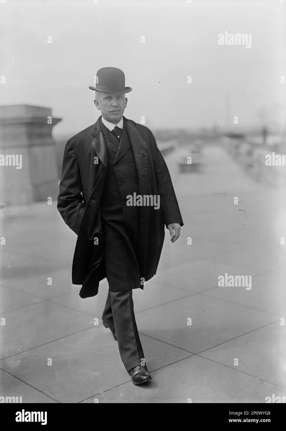 Hamilton edward la rue hi-res stock photography and images - Alamy