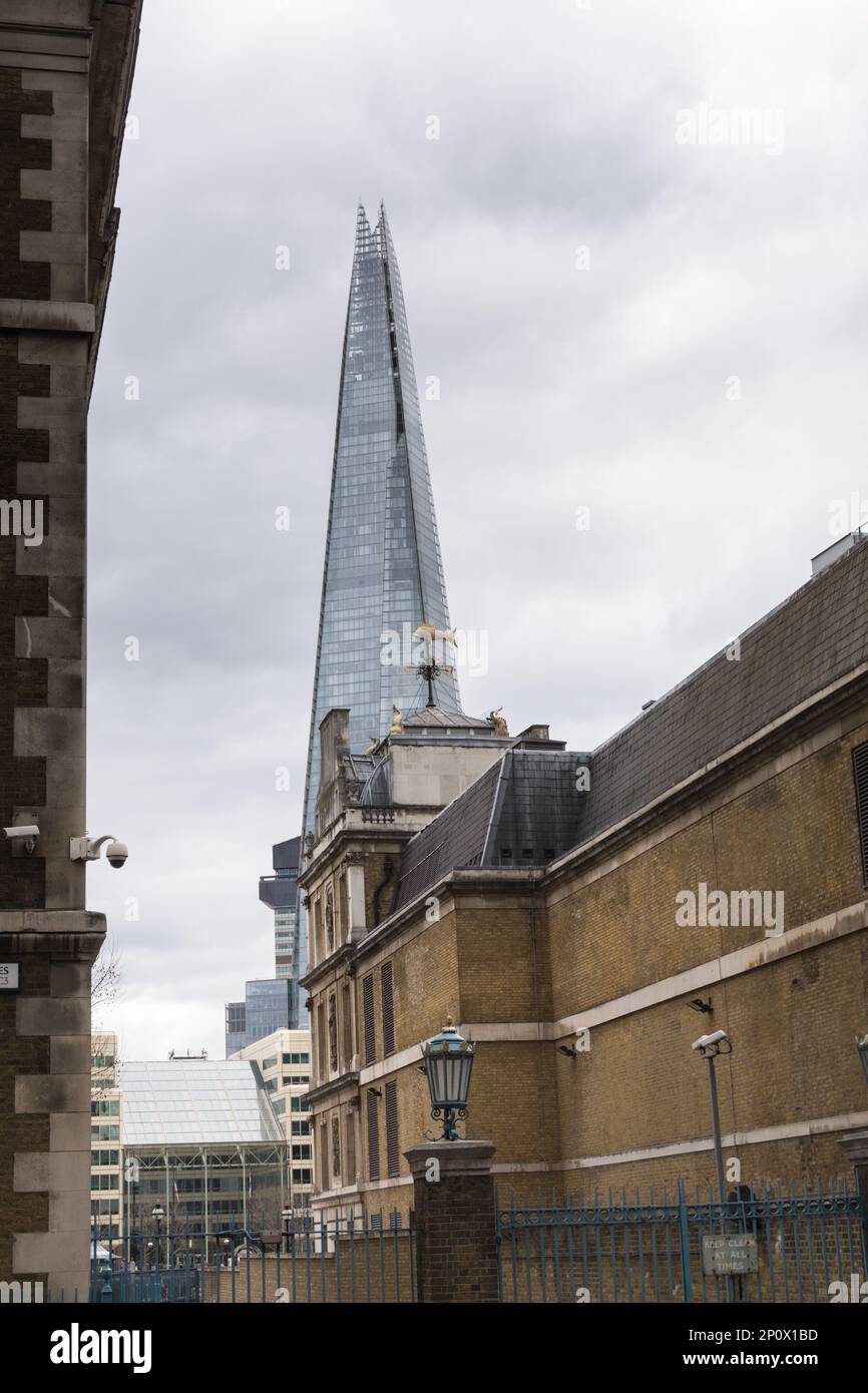 A Fish weather vane on top of the Old Billingsgate Fish Market, Old ...