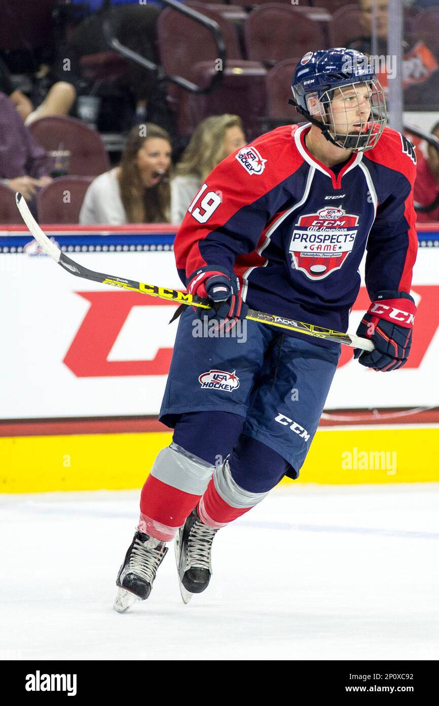 September 22, 2016: Team Howe forward Cole Coskey (19) in action during ...