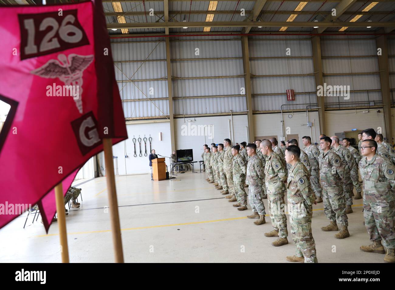 Hawaii Army National Guard (HIARNG) Soldiers from the 189th Aviation ...
