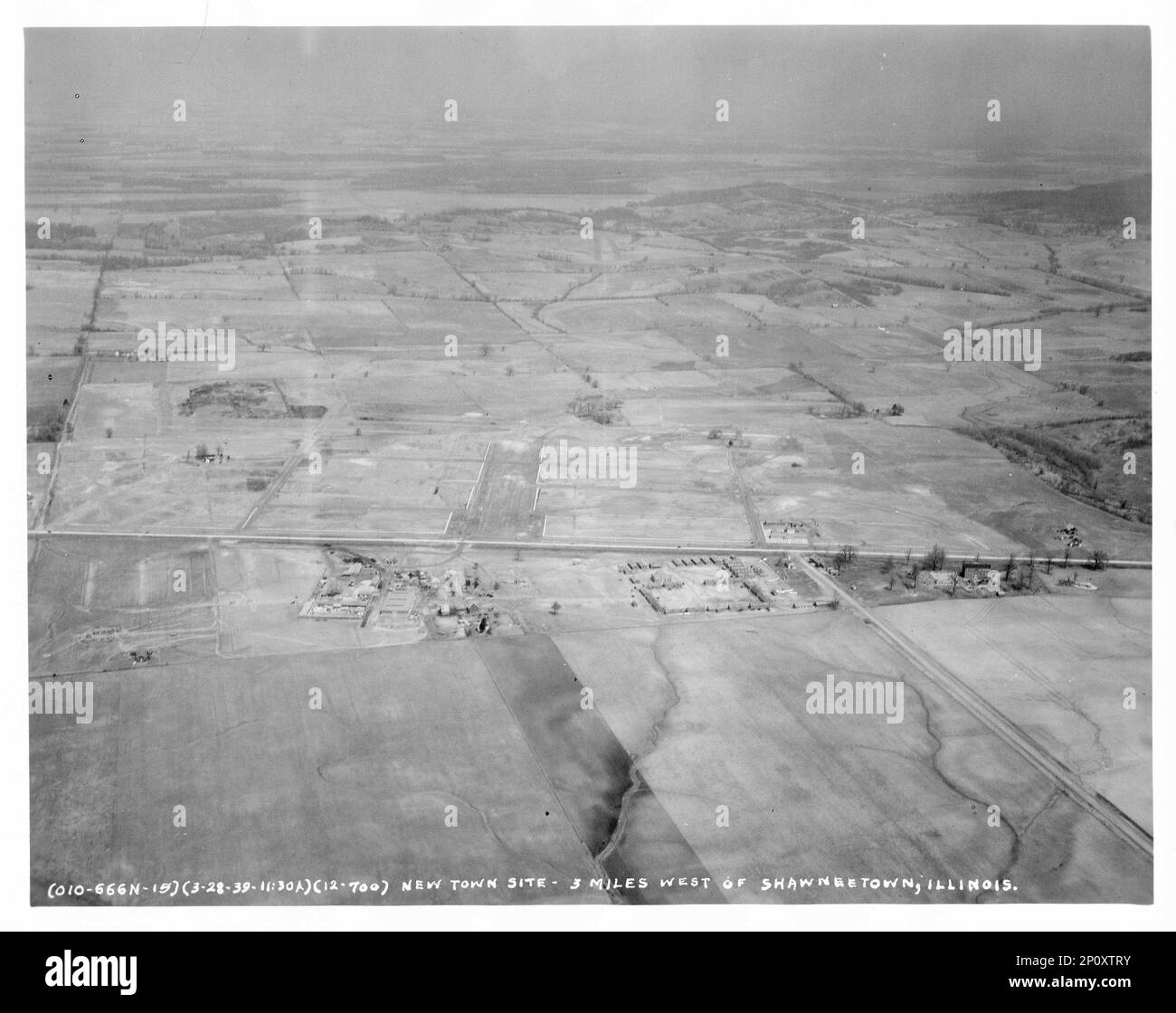 Illinois - New Town, Aerial Photograph Stock Photo - Alamy