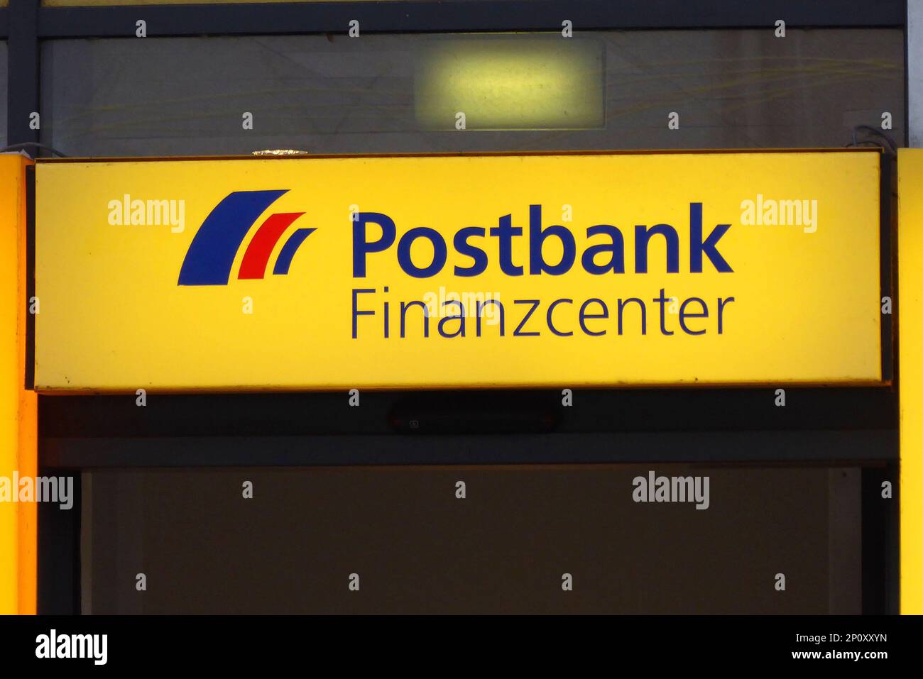 Postbank / Bank / Schriftzug / Logo Stock Photo - Alamy