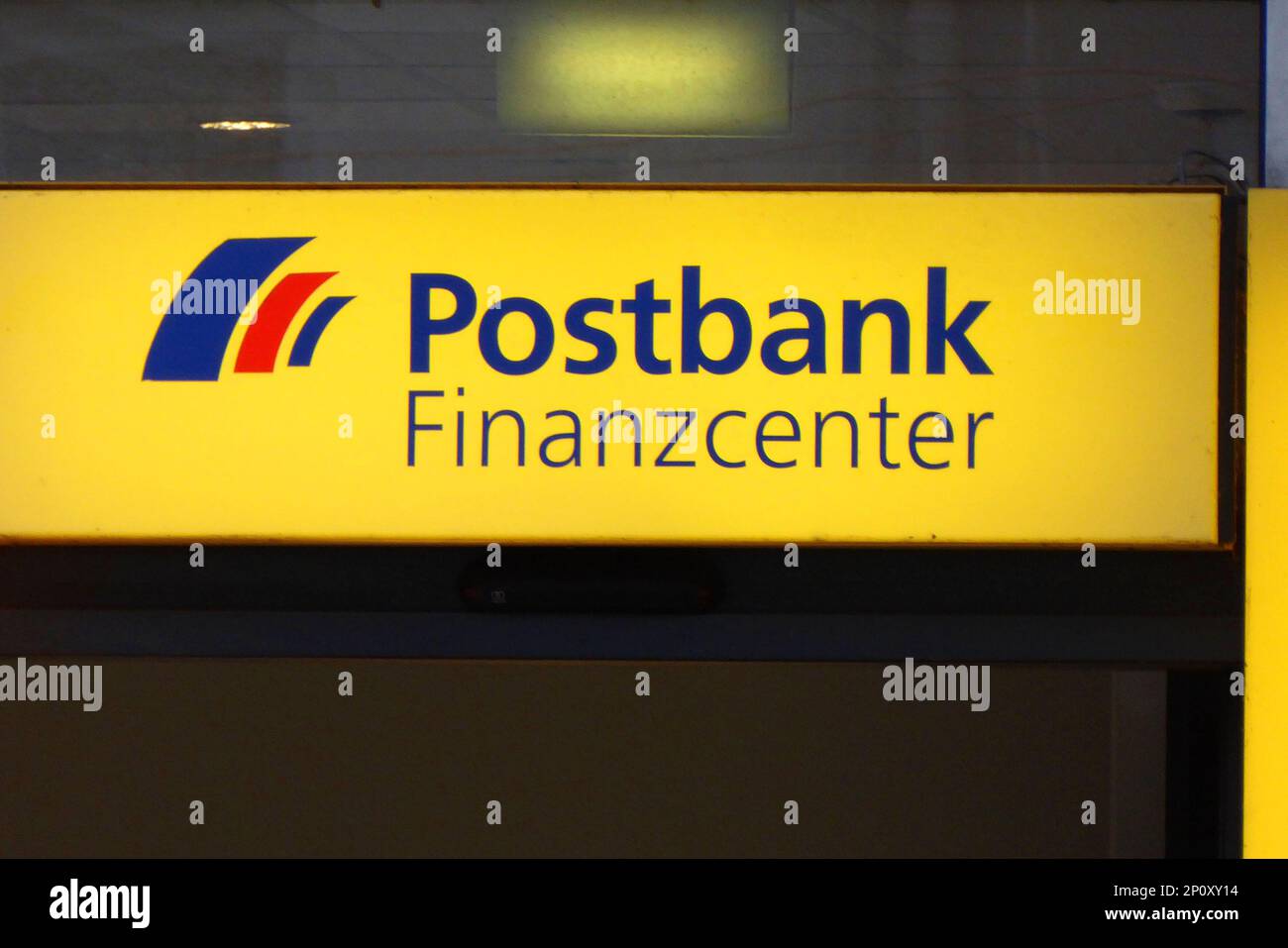 Postbank / Bank / Schriftzug / Logo Stock Photo - Alamy