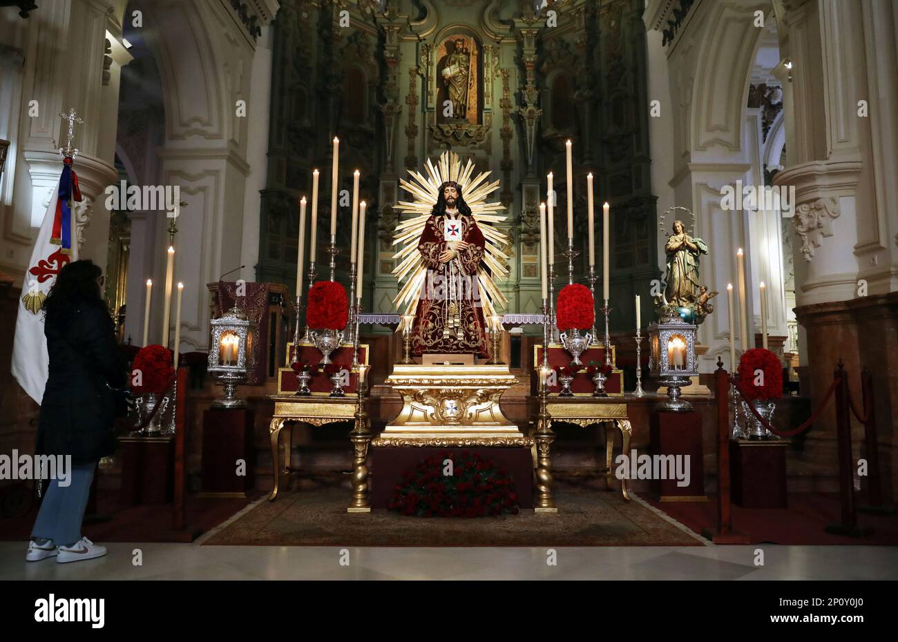 Hundreds of believers visit the Christ of Medinaceli where they ...