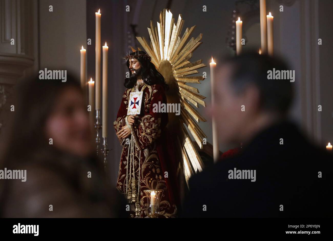 Hundreds of believers visit the Christ of Medinaceli where they ...
