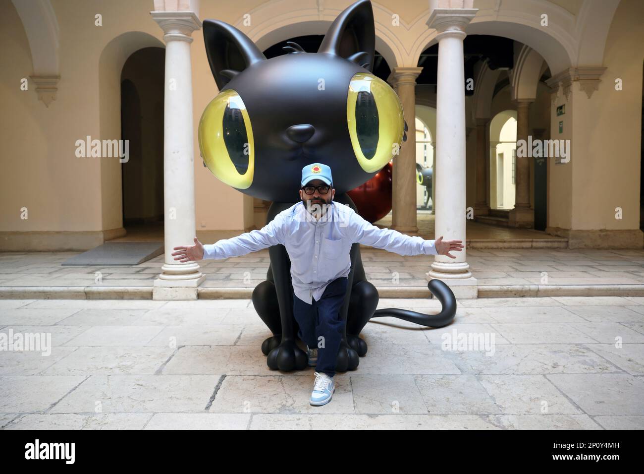 The artist from Málaga, Javi Calleja, 'Mr. Günter, The Cat Show'. At ...