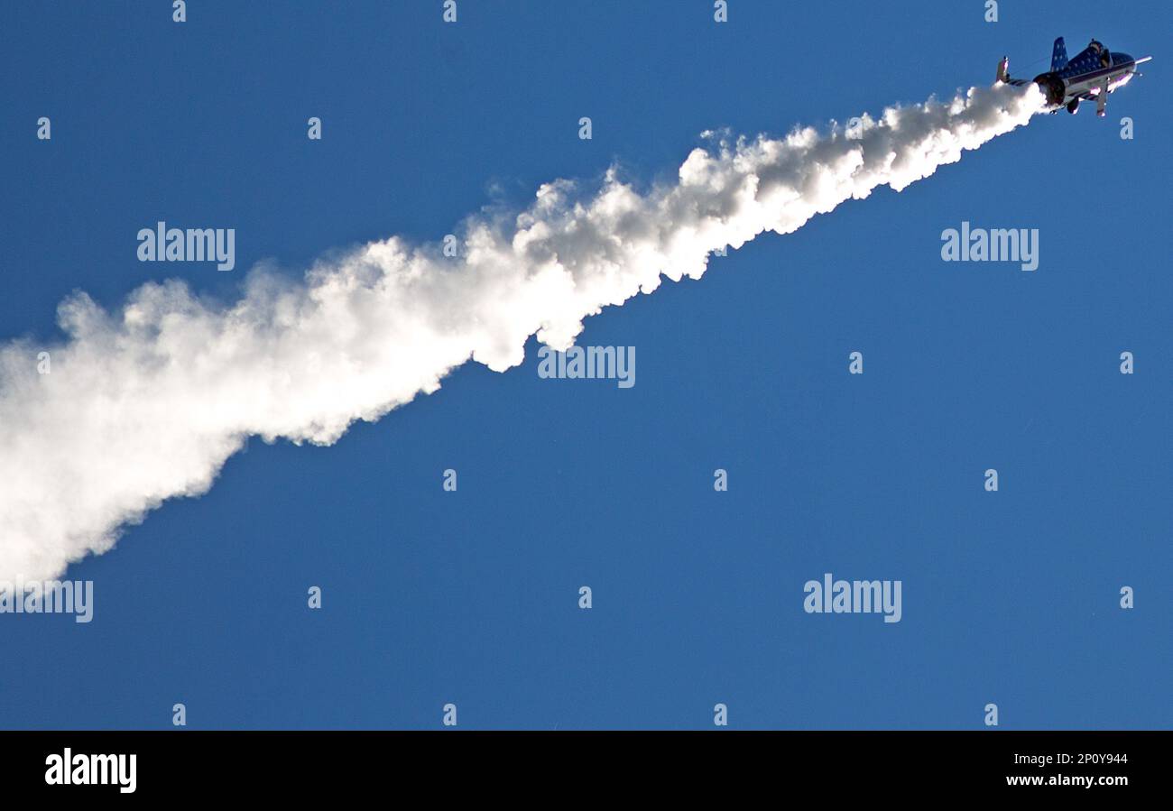 Stuntman Eddie Braun jumps the Snake River Canyon in the "Evel Spirit ...